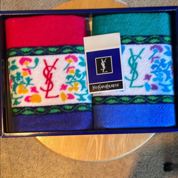Yves Saint Laurent | Bath | Yves Saint Laurent Red And Blue Hand Towel ...